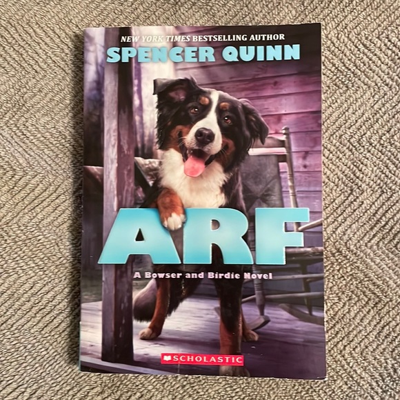 Chronicle Books | Other | 26 Arf 2 In The Bowser And Birdie Series ...